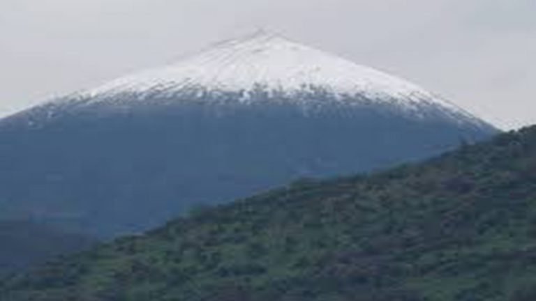 Mount Karisimbi- Hiking Permits, What To Pack, Best time for hiking